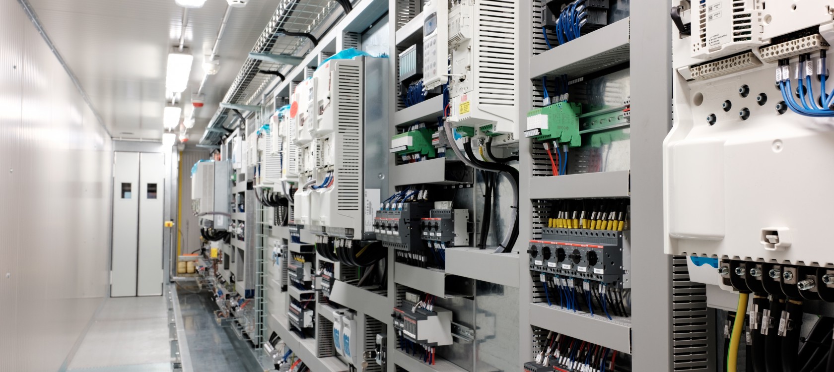 Ayhan Elektromekanik – Mühendislik Hizmetleri | Elektrik & Mekanik Taahhüt